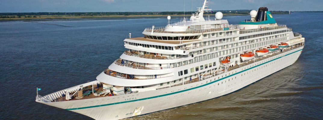 MS Amera es bautizado por Phoenix Reisen en Alemania - PortalPortuario