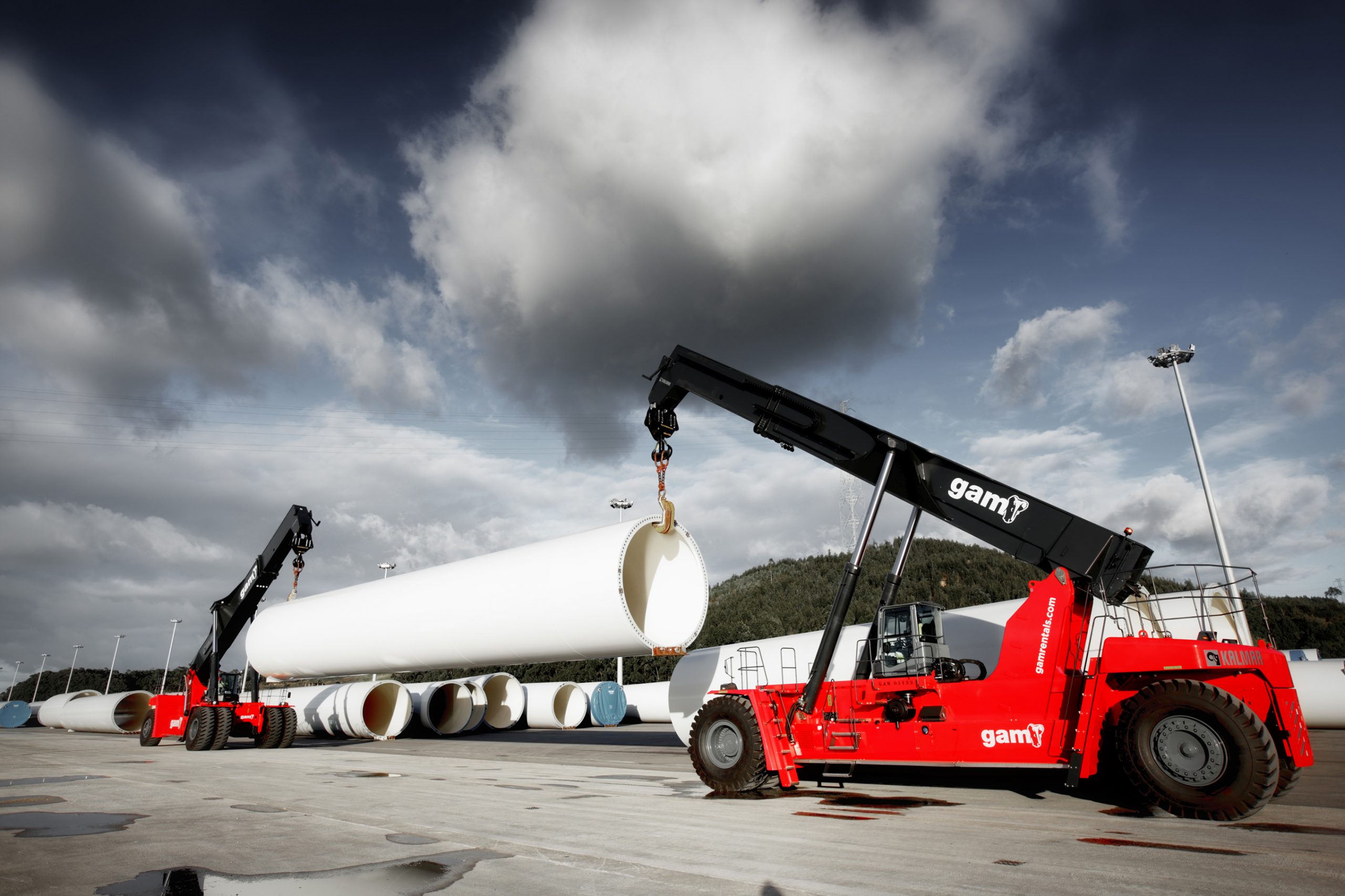 Kalmar entregará dos grúas de carga pesada a CS Wind Vietnam en 2020 ...