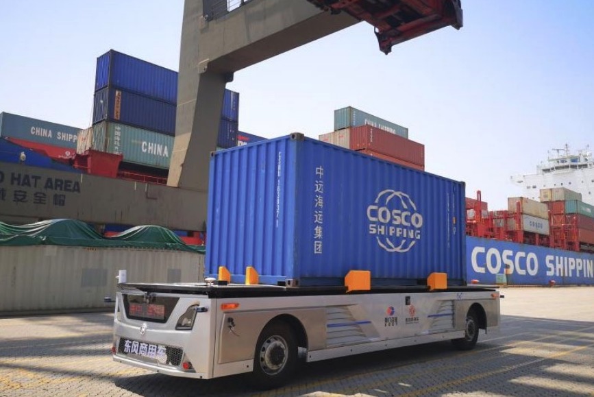 COSCO prueba un camión autónomo de contenedores en Puerto de Xiamen ...
