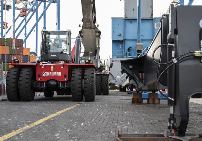 reach steacker tps kalmar - PortalPortuario