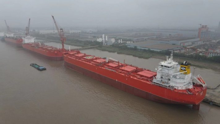 Klaveness Combination Carriers recibe el cuarto buque Cleanbu ...