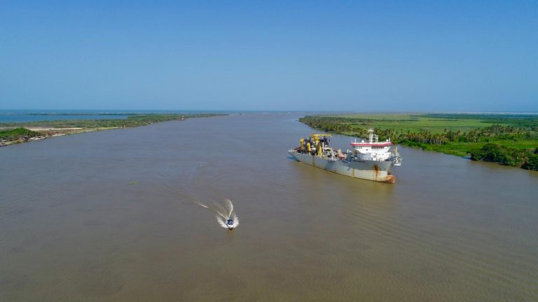 Colombia: Dimar reporta avance en el registro de carga del transporte ...