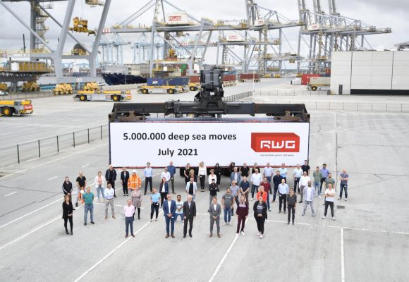 Rotterdam World Gateway suma 5 millones de TEU movilizados desde su ...