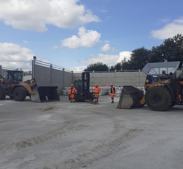 Liverpool: ABP invierte 4 millones de libras en nuevos equipos e ...