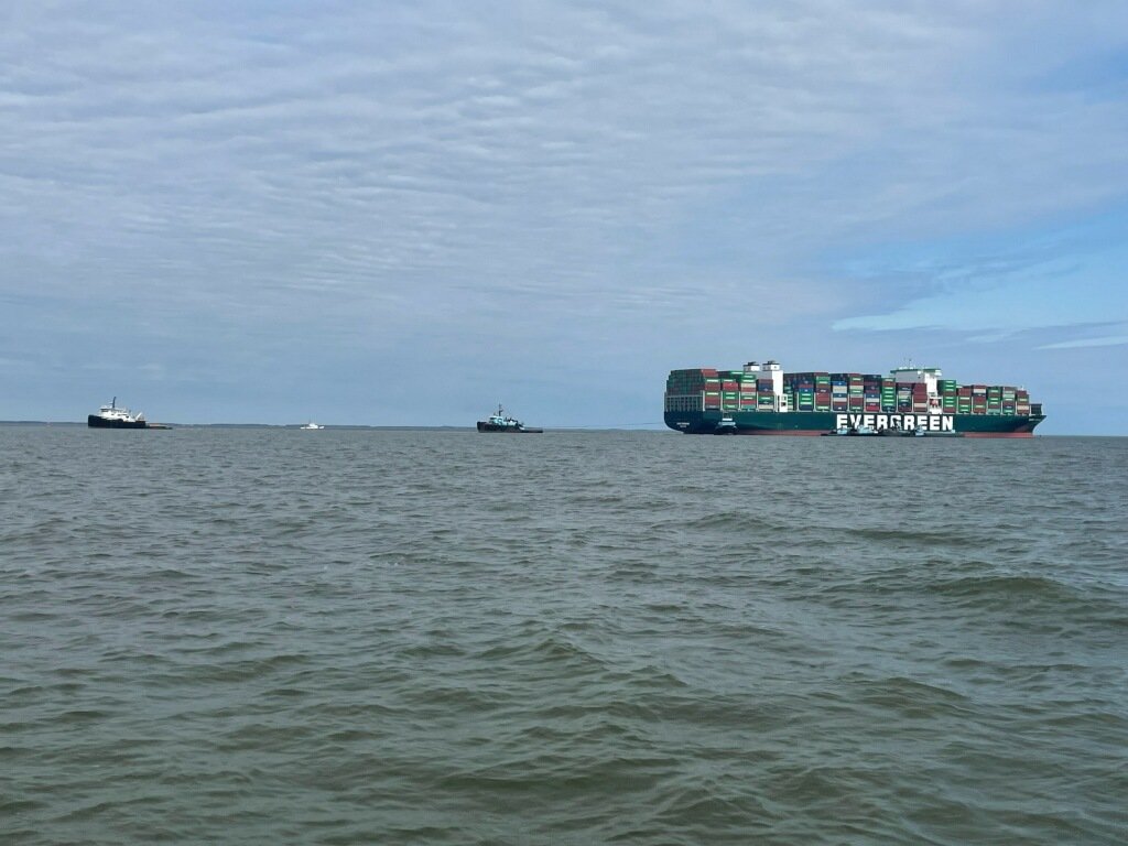 Evergreen decreta "Derecho de Avería" ante intentos fallidos para ...