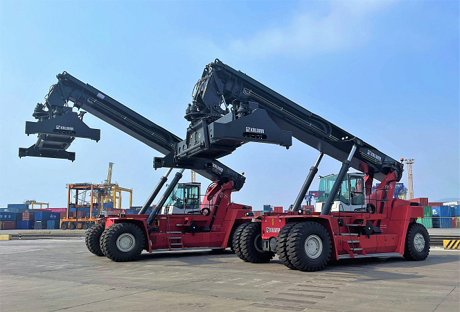 Rusia: Vostochnaya Stevedoring pone en funcionamiento dos reach ...