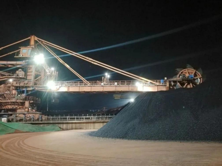 Cosco Shipping Logistics entrega carbón desde Xinjiang a través de ...