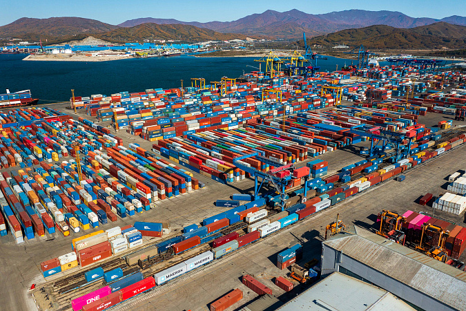 Vostochnaya Stevedoring Company estrena servicio de SITC a China ...