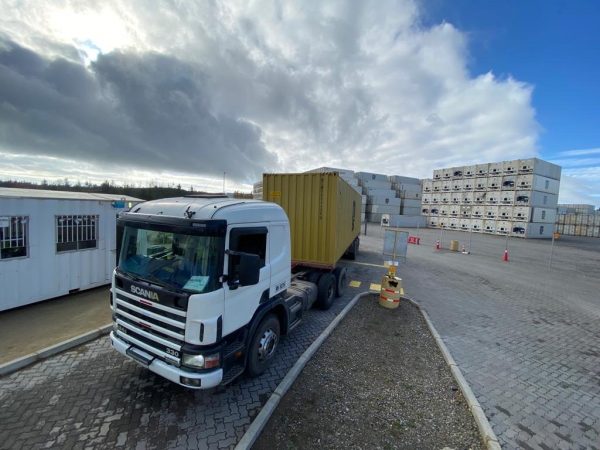 Medlog extraportuarios inicia operaciones en Valparaíso - PortalPortuario