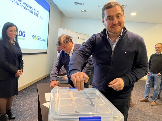 Eligen a Pablo Passeron como presidente de la Comunidad Logística de Talcahuano - PortalPortuario