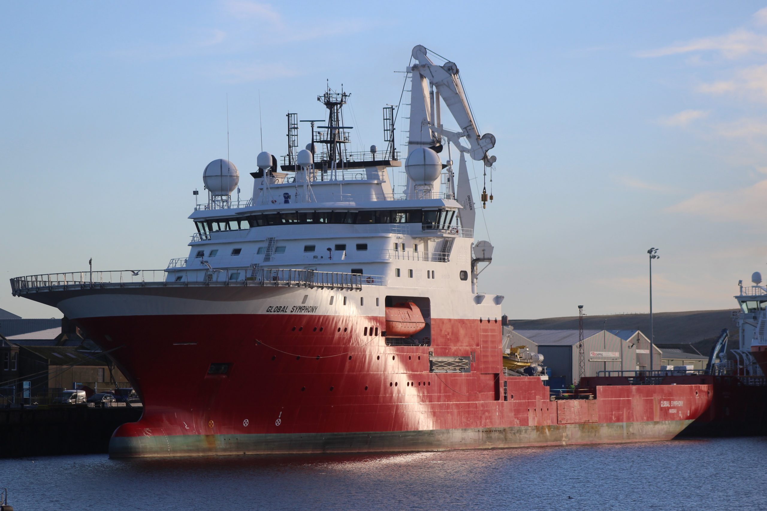 Jan de Nul adquiere buque de labores offshore Global Symphony - PortalPortuario