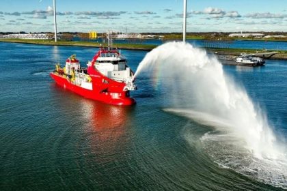 IHC Dredging entrega Beagle 4 a Gebr. van der Lee - PortalPortuario