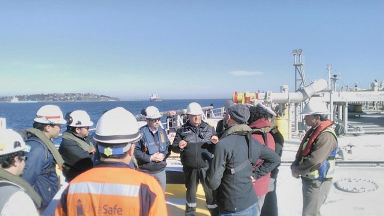 Autoridades fiscalizan buques tanqueros y terminales marítimos ante ...