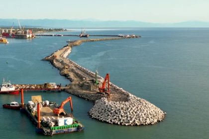 APM Terminals Poti completa reconstrucción de histórico rompeolas ...