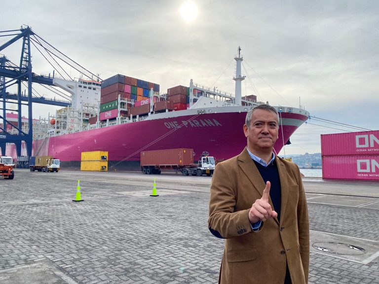 Llega primer buque color magenta de ONE a San Antonio Terminal ...