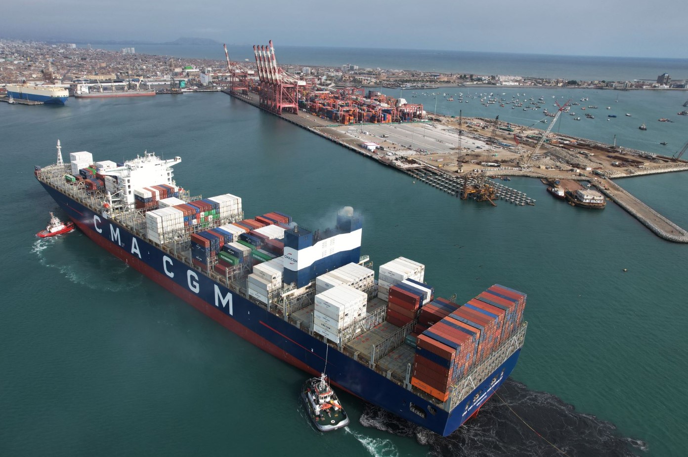 Galería: Buque de CMA CGM se convierte en el de mayor tamaño en arribar ...