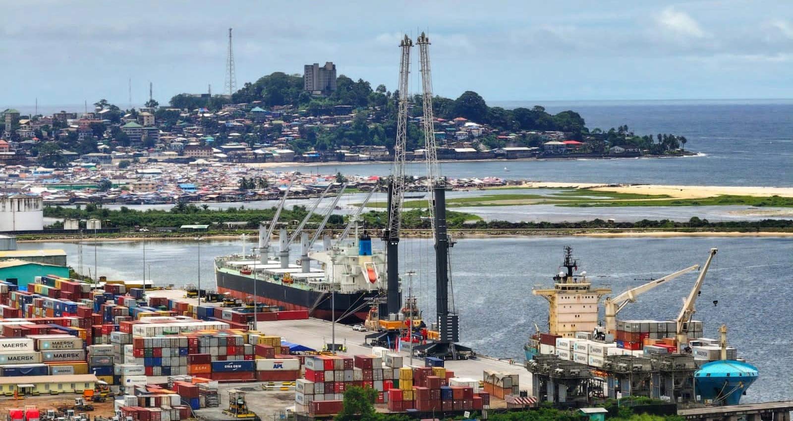 APM Terminals Liberia recibe nuevas grúas e incrementa calado a 12,5 ...