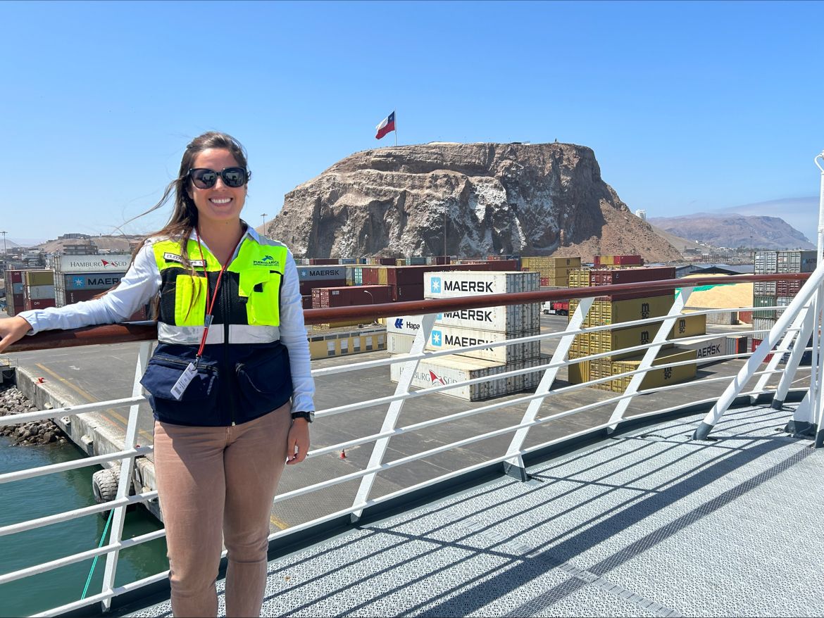 Eileen Reyes se convierte en la primera mujer en ocupar una gerencia ...