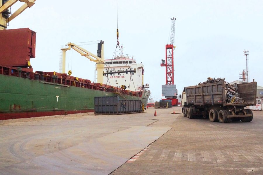 Talcahuano Terminal Portuario embarca primer cargamento de chatarra de ...
