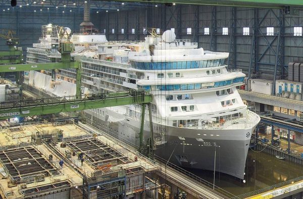 Silver Ray abandona astillero Meyer Werft para realizar pruebas ...