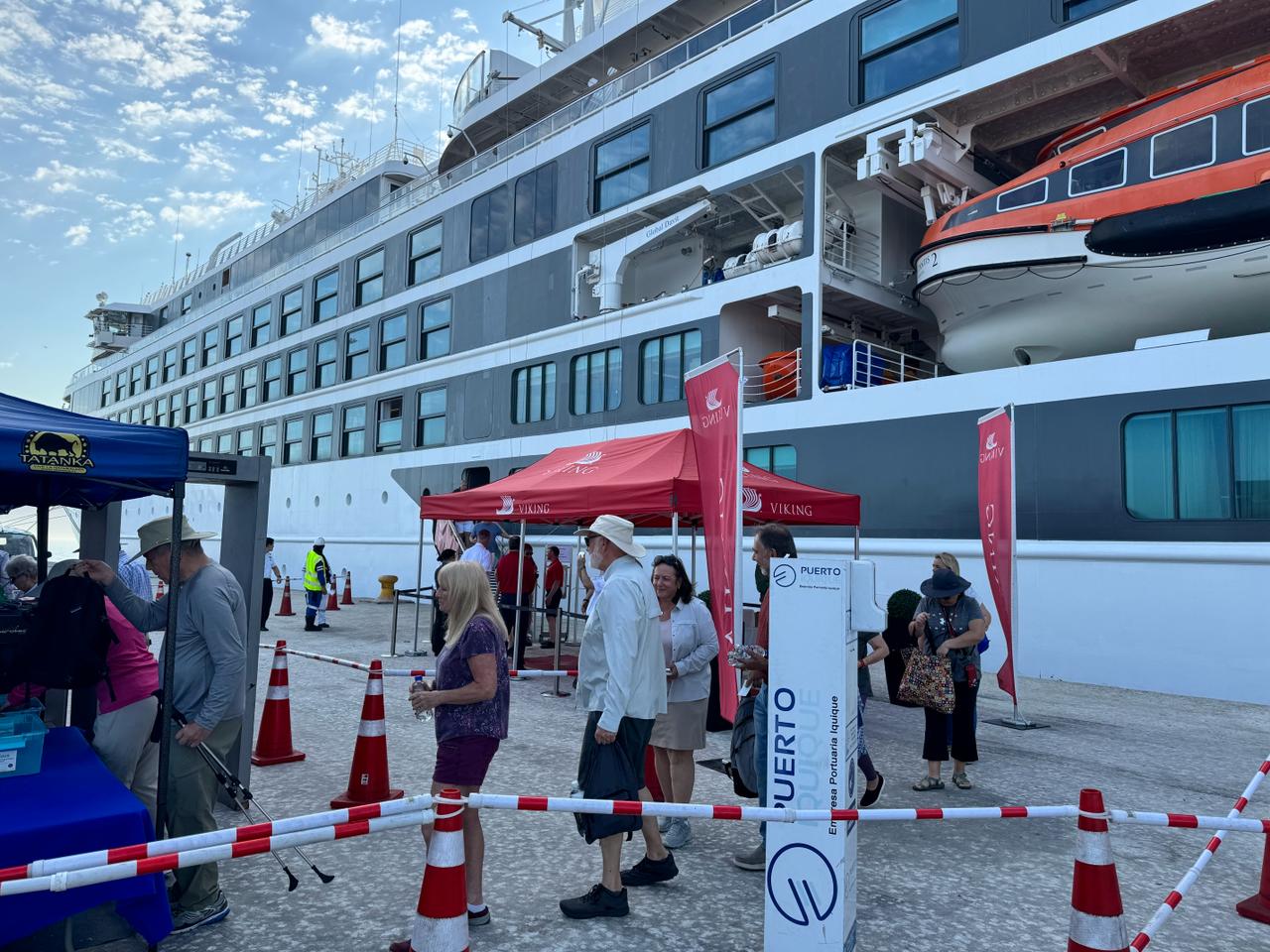 Viking Octantis arriba por segunda vez al Puerto de Iquique ...