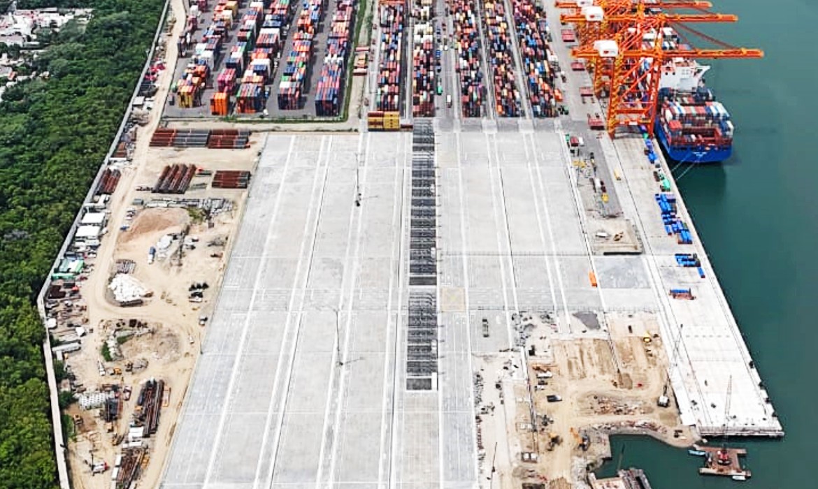 México: Contecon Manzanillo abre nuevos patios de contenedores como ...