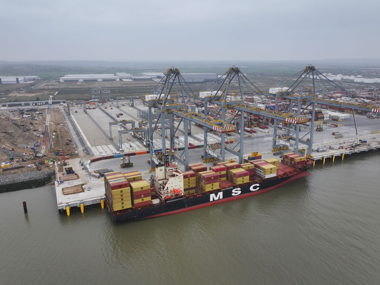 DP World London Gateway inaugura cuarto atracadero de 350 millones de ...