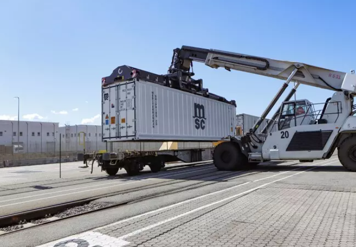 Italia: Comienza operación de nuevo servicio ferroviario reefer entre ...