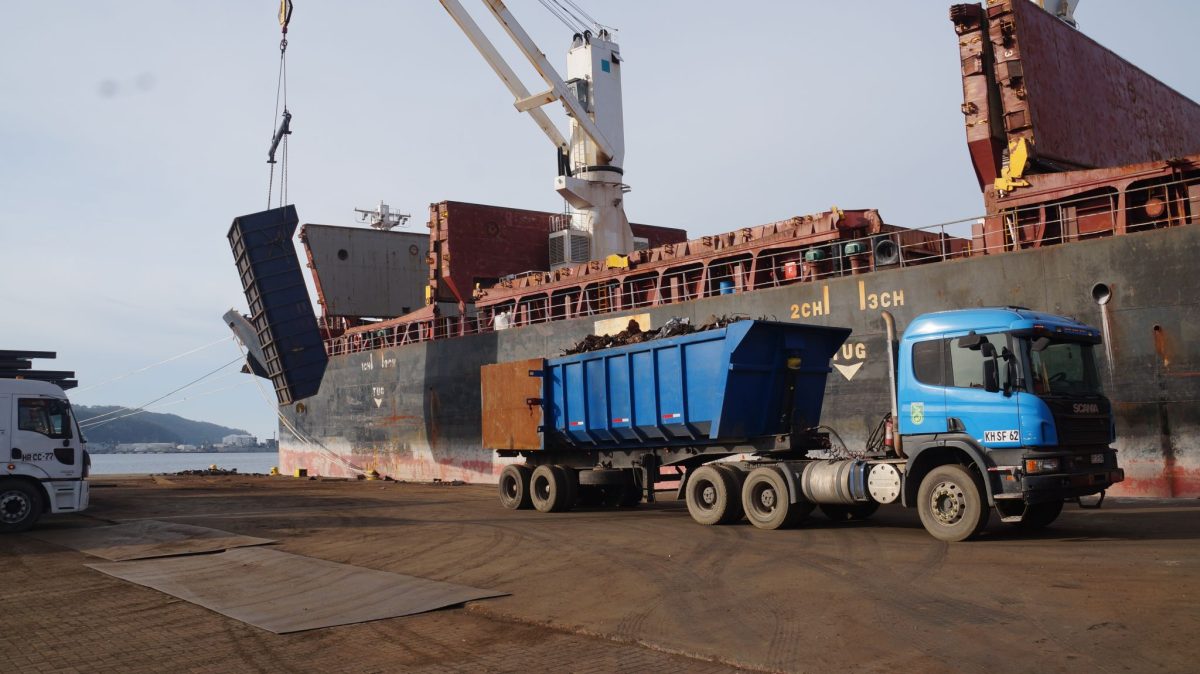 Talcahuano Terminal Portuario embarca 22 mil toneladas de chatarra ...