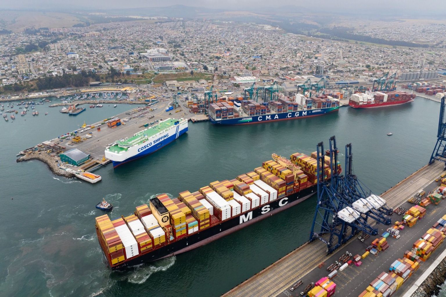 Carga movilizada por puertos de la Región de Valparaíso aumenta 10,6% en octubre de 2025 ...