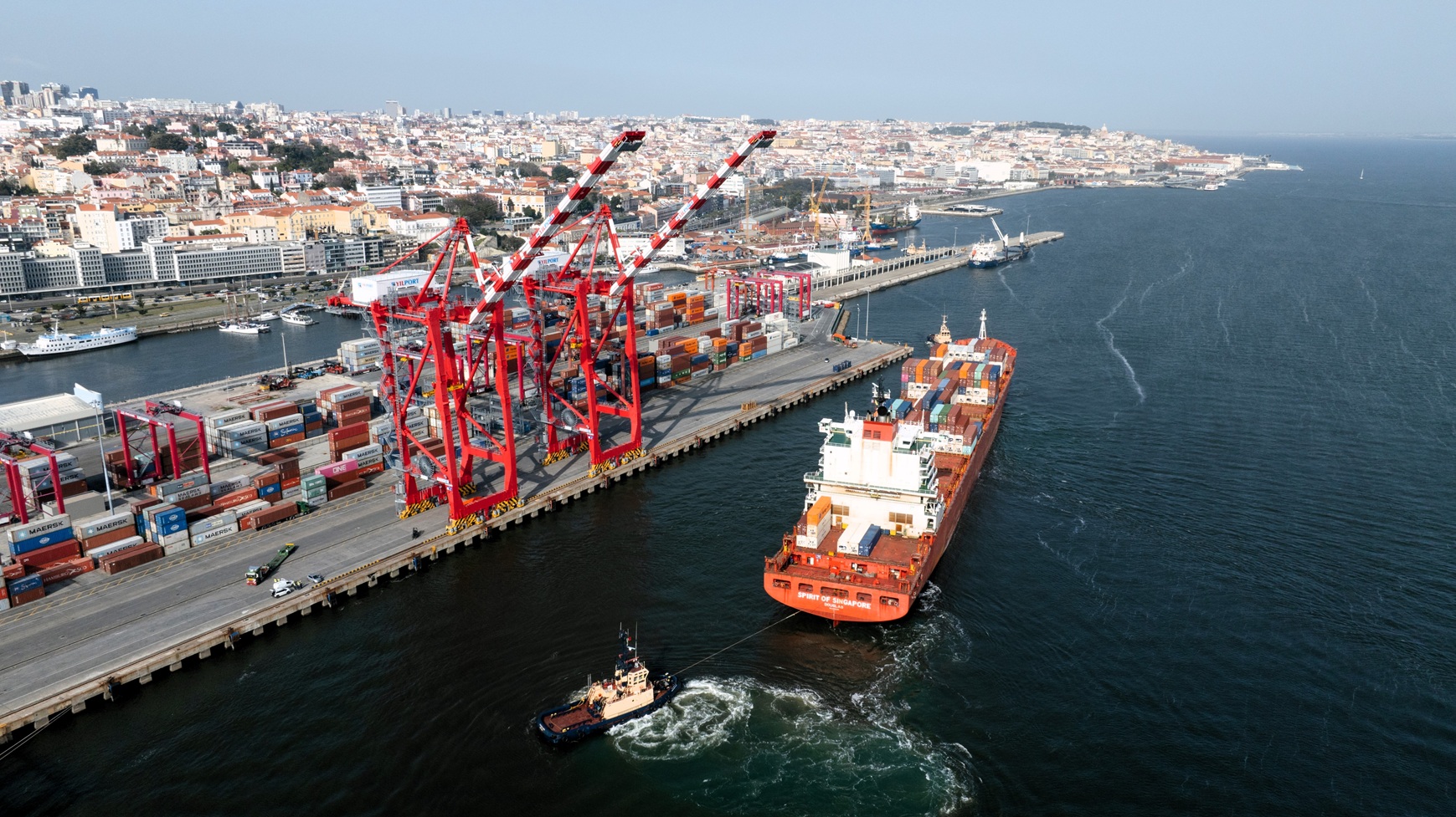 Puerto de Lisboa incorpora tres nuevas líneas de carga contenerizada ...