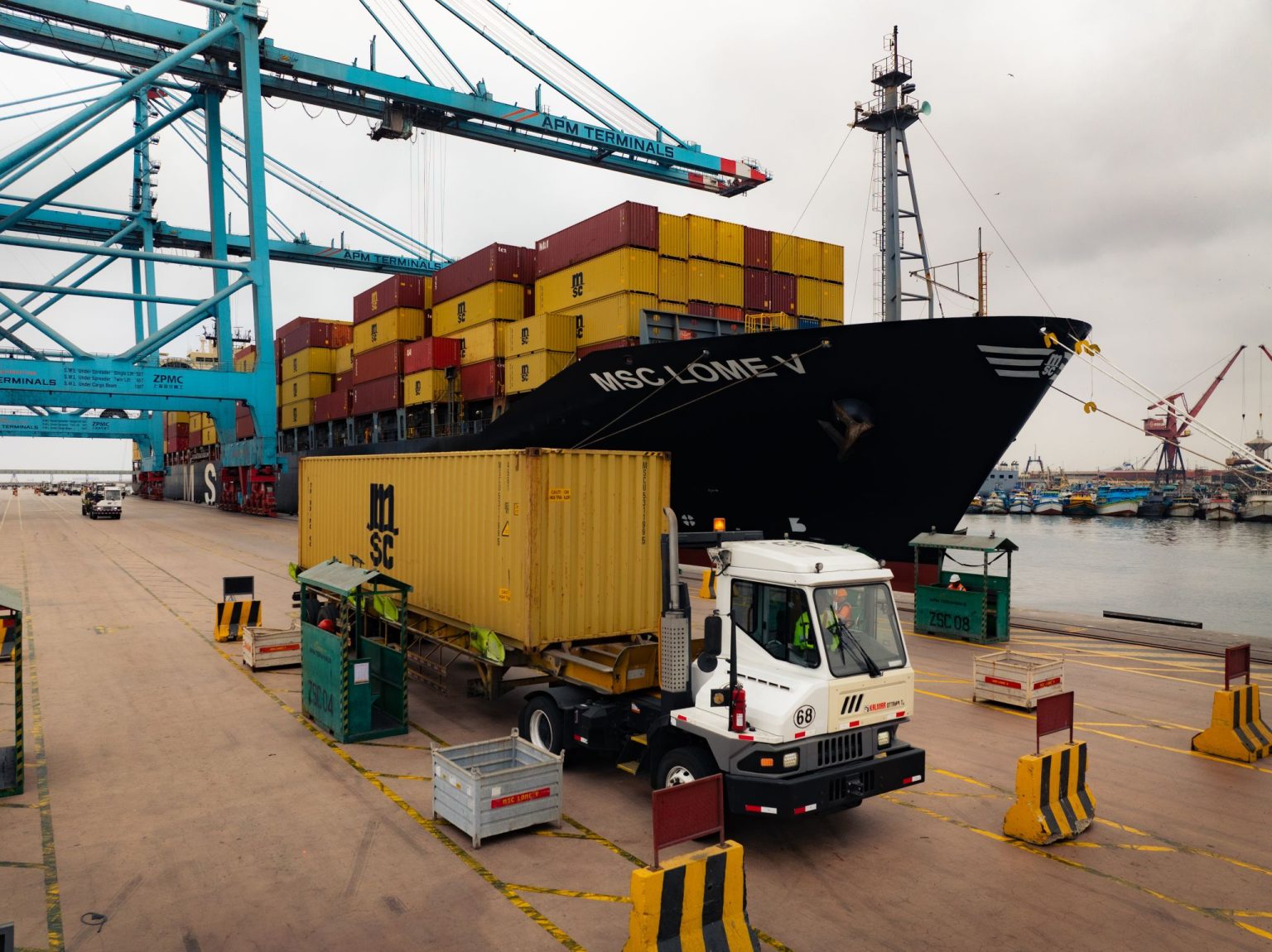 Perú: APM Terminals invertirá USD 550 millones en Puerto del Callao ...